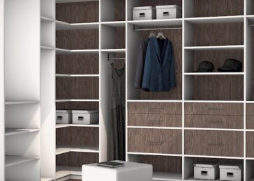 Een inloopkast, ook op maat gemaakt van de Woonspecialist