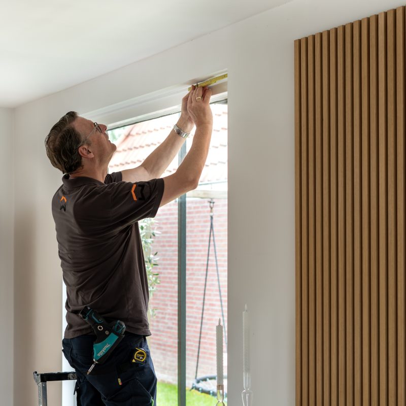 INTR vloeren, raamdecoratie, roedes, rails, bij de Woonspecialist!